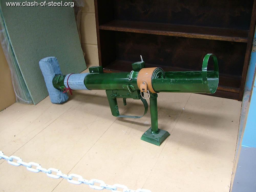 Clash of Steel, Image gallery - PIAT infantry anti-armour weapon